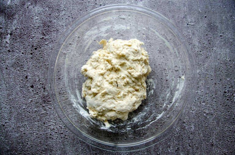How to Autolyse and Fermentolyse: Sourdough Bread - Lockrem Homestead